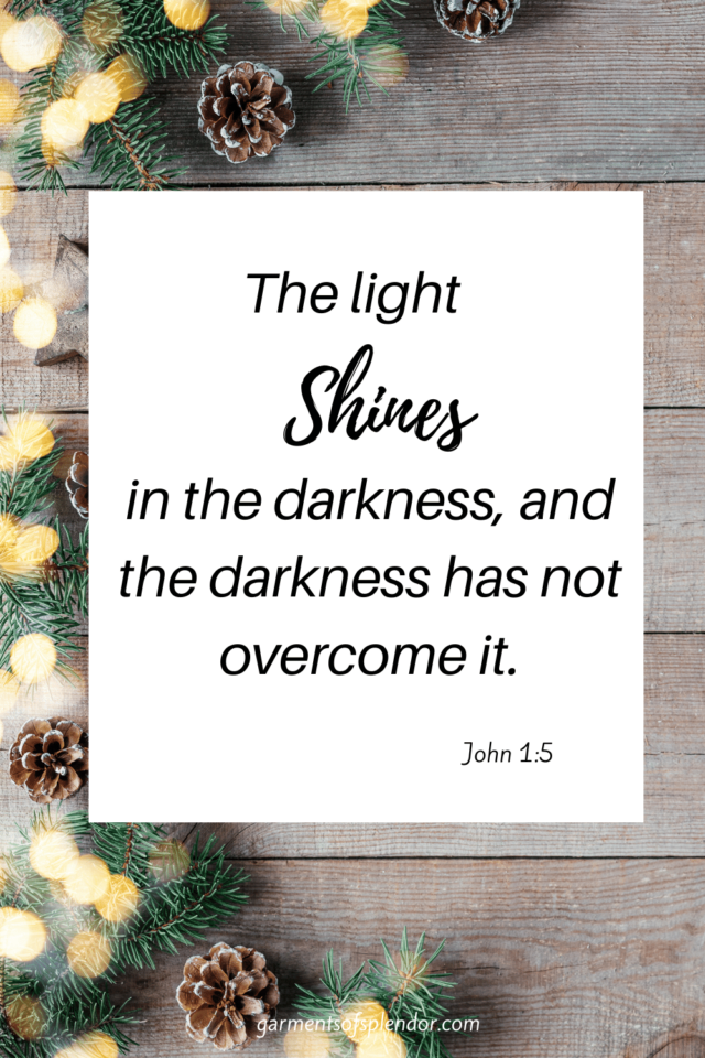 25 Powerful Advent Bible Verses (with Free Printables)
